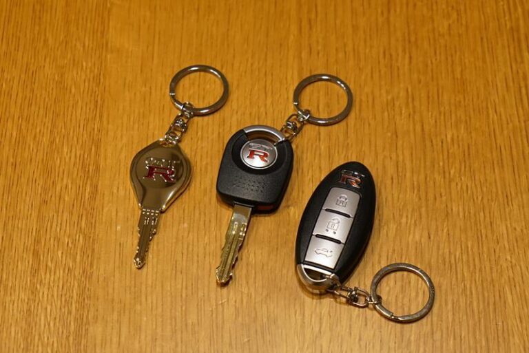 カッコいいGT-Rのカギのガチャをゲット「コレクタブルキーなりきりオーナーシリーズ」 - 新潟散財